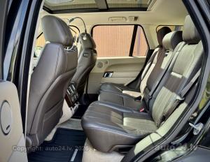 Melns Land Rover Range Rover 2018 Tallina, ar dzinēja tilpumu 3.00 L un nobraukumu 114 tūkst. km par 29990 €, foto 13 vietnē AUTOMOTO.COM.LV