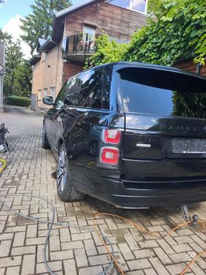 Melns Land Rover Range Rover 2018 Kauņa, ar dzinēja tilpumu 4.37 L un nobraukumu 160 tūkst. km par 28000 €, foto 6 vietnē AUTOMOTO.COM.LV