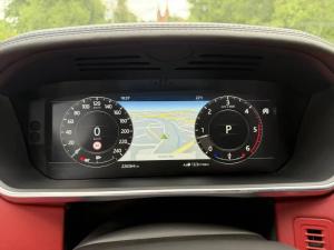 Melns Land Rover Range Rover 2019 Rēzekne, ar dzinēja tilpumu 4.40 L un nobraukumu 226 tūkst. km par 43990 €, foto 33 vietnē AUTOMOTO.COM.LV