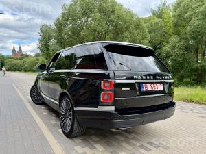 Black Land Rover Range Rover 2019 in Rezekne, with an engine capacity of 4.40 L and mileage of 226 thousand km for 43990 €, photo 7 on AUTOMOTO.COM.LV