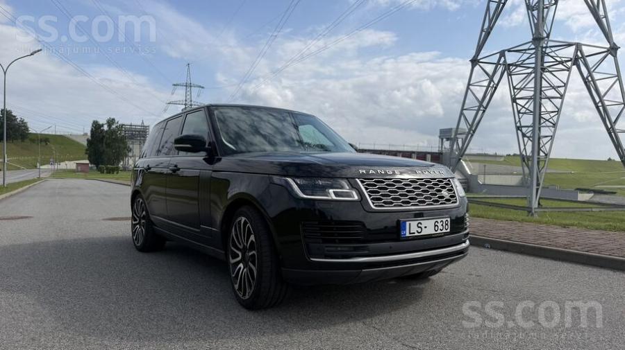 Black Land Rover Range Rover 2019 in Aizkraukle, with an engine capacity of 4.40 L and mileage of 222 thousand km for 41900 €, photo 1 on AUTOMOTO.COM.LV