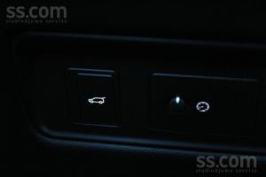 Melns Land Rover Range Rover 2020 Rīga, ar dzinēja tilpumu 3.00 L un nobraukumu 116 tūkst. km par 31000 €, foto 29 vietnē AUTOMOTO.COM.LV