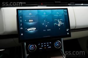 Melns Land Rover Range Rover 2022 Rīga, ar dzinēja tilpumu 3.00 L un nobraukumu 33 tūkst. km par 105990 €, foto 30 vietnē AUTOMOTO.COM.LV