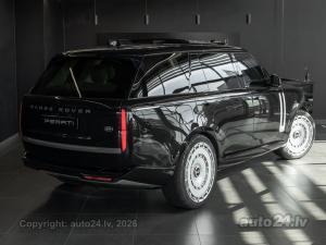 Melns Land Rover Range Rover 2022 Tallina, ar dzinēja tilpumu 3.00 L un nobraukumu 35 tūkst. km par 145900 €, foto 3 vietnē AUTOMOTO.COM.LV