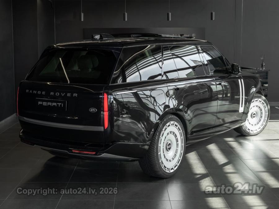 Melns Land Rover Range Rover 2022 Tallina, ar dzinēja tilpumu 3.00 L un nobraukumu 35 tūkst. km par 145900 €, foto 3 vietnē AUTOMOTO.COM.LV
