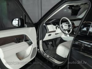 Melns Land Rover Range Rover 2022 Tallina, ar dzinēja tilpumu 3.00 L un nobraukumu 35 tūkst. km par 145900 €, foto 8 vietnē AUTOMOTO.COM.LV