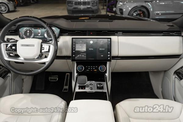 Melns Land Rover Range Rover 2023 Rīga, ar dzinēja tilpumu 3.00 L un nobraukumu 32 tūkst. km par 125000 €, foto 10 vietnē AUTOMOTO.COM.LV