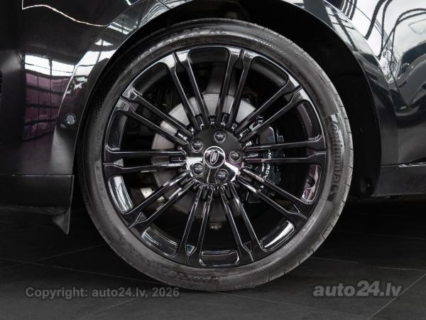 Melns Land Rover Range Rover 2023 Tallina, ar dzinēja tilpumu 3.00 L un nobraukumu 45 tūkst. km par 139900 €, foto 4 vietnē AUTOMOTO.COM.LV