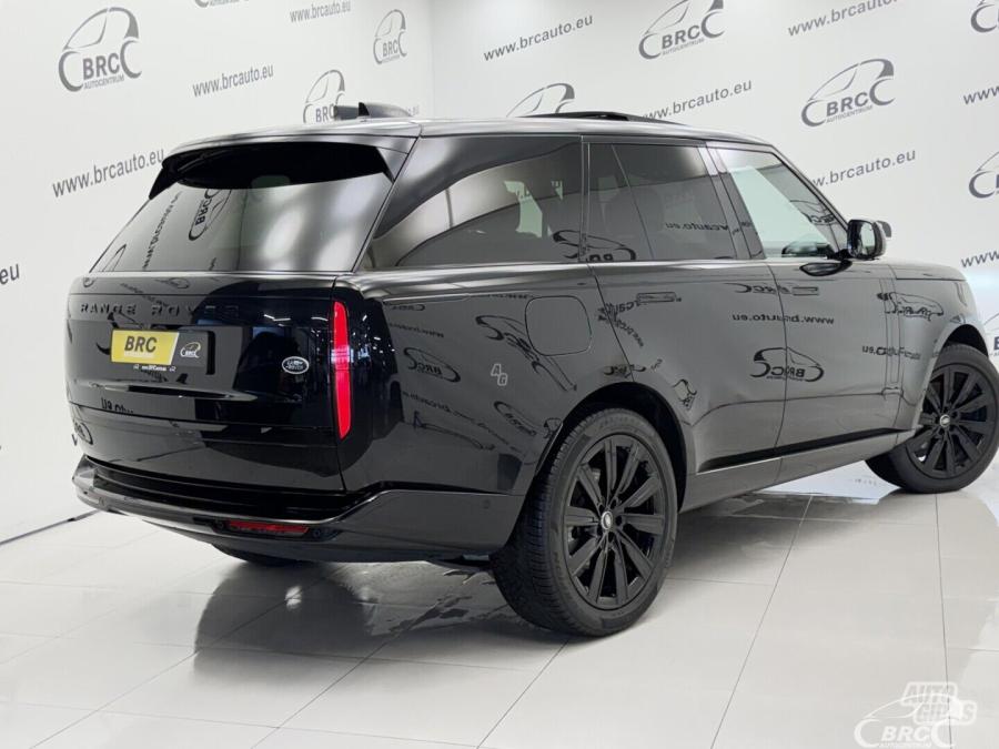 Melns Land Rover Range Rover 2023 Avižieniai, ar dzinēja tilpumu 3.00 L un nobraukumu 87 tūkst. km par 104900 €, foto 3 vietnē AUTOMOTO.COM.LV