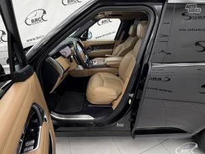 Melns Land Rover Range Rover 2023 Avižieniai, ar dzinēja tilpumu 3.00 L un nobraukumu 87 tūkst. km par 104900 €, foto 25 vietnē AUTOMOTO.COM.LV