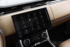 Melns Land Rover Range Rover 2023 Jelgava, ar dzinēja tilpumu 3.00 L un nobraukumu 67 tūkst. km par 135000 €, foto 27 vietnē AUTOMOTO.COM.LV