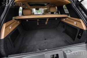 Melns Land Rover Range Rover 2023 Jelgava, ar dzinēja tilpumu 3.00 L un nobraukumu 67 tūkst. km par 135000 €, foto 34 vietnē AUTOMOTO.COM.LV