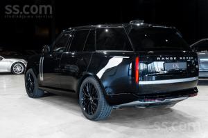 Melns Land Rover Range Rover 2023 Rīga, ar dzinēja tilpumu 3.00 L un nobraukumu 32 tūkst. km par 121000 €, foto 7 vietnē AUTOMOTO.COM.LV
