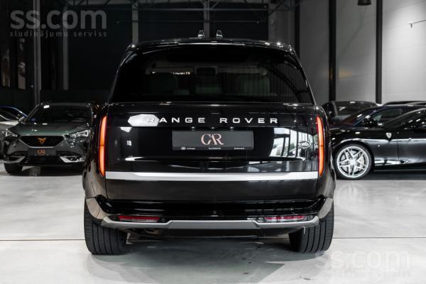 Melns Land Rover Range Rover 2023 Rīga, ar dzinēja tilpumu 3.00 L un nobraukumu 32 tūkst. km par 119900 €, foto 6 vietnē AUTOMOTO.COM.LV