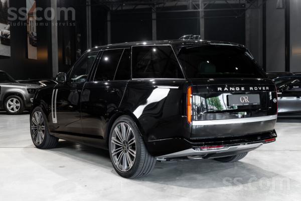 Melns Land Rover Range Rover 2023 Rīga, ar dzinēja tilpumu 3.00 L un nobraukumu 32 tūkst. km par 119900 €, foto 7 vietnē AUTOMOTO.COM.LV