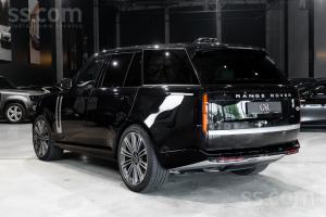 Melns Land Rover Range Rover 2023 Rīga, ar dzinēja tilpumu 3.00 L un nobraukumu 32 tūkst. km par 119900 €, foto 7 vietnē AUTOMOTO.COM.LV