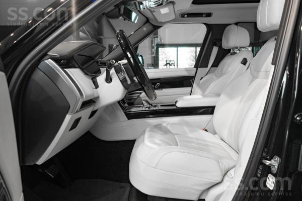 Melns Land Rover Range Rover 2023 Rīga, ar dzinēja tilpumu 3.00 L un nobraukumu 32 tūkst. km par 119900 €, foto 9 vietnē AUTOMOTO.COM.LV