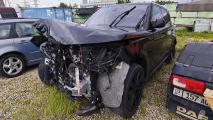Melns Land Rover Range Rover 2023 Kauņa, ar dzinēja tilpumu 3.00 L un nobraukumu 73 tūkst. km par 42000 €, foto 4 vietnē AUTOMOTO.COM.LV