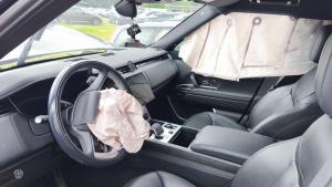 Melns Land Rover Range Rover 2023 Kauņa, ar dzinēja tilpumu 3.00 L un nobraukumu 73 tūkst. km par 42000 €, foto 9 vietnē AUTOMOTO.COM.LV