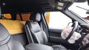 Melns Land Rover Range Rover 2023 Kauņa, ar dzinēja tilpumu 3.00 L un nobraukumu 73 tūkst. km par 42000 €, foto 13 vietnē AUTOMOTO.COM.LV