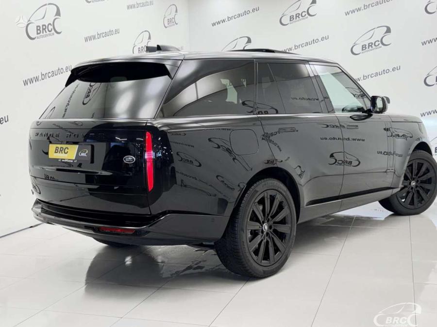 Melns Land Rover Range Rover 2023 Viļņa, ar dzinēja tilpumu 3.00 L un nobraukumu 87 tūkst. km par 94900 €, foto 4 vietnē AUTOMOTO.COM.LV