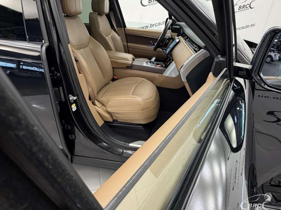 Melns Land Rover Range Rover 2023 Viļņa, ar dzinēja tilpumu 3.00 L un nobraukumu 87 tūkst. km par 94900 €, foto 12 vietnē AUTOMOTO.COM.LV