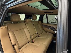 Melns Land Rover Range Rover 2023 Viļņa, ar dzinēja tilpumu 3.00 L un nobraukumu 87 tūkst. km par 94900 €, foto 16 vietnē AUTOMOTO.COM.LV