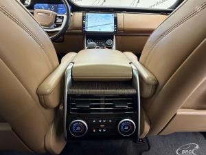 Melns Land Rover Range Rover 2023 Viļņa, ar dzinēja tilpumu 3.00 L un nobraukumu 87 tūkst. km par 94900 €, foto 17 vietnē AUTOMOTO.COM.LV