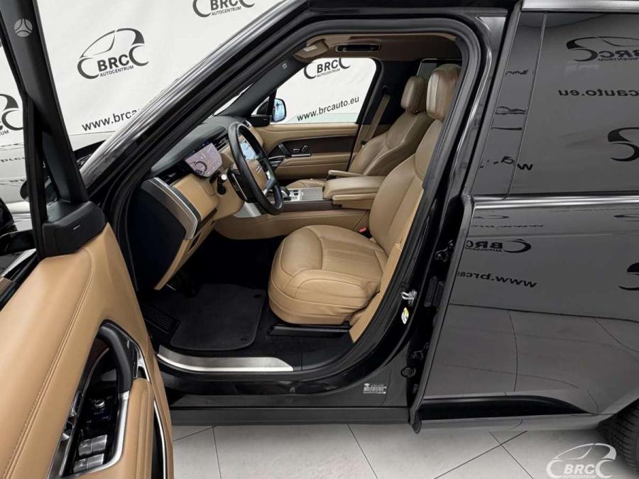 Melns Land Rover Range Rover 2023 Viļņa, ar dzinēja tilpumu 3.00 L un nobraukumu 87 tūkst. km par 94900 €, foto 26 vietnē AUTOMOTO.COM.LV