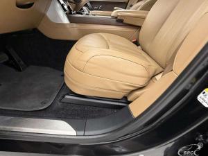 Melns Land Rover Range Rover 2023 Viļņa, ar dzinēja tilpumu 3.00 L un nobraukumu 87 tūkst. km par 94900 €, foto 27 vietnē AUTOMOTO.COM.LV