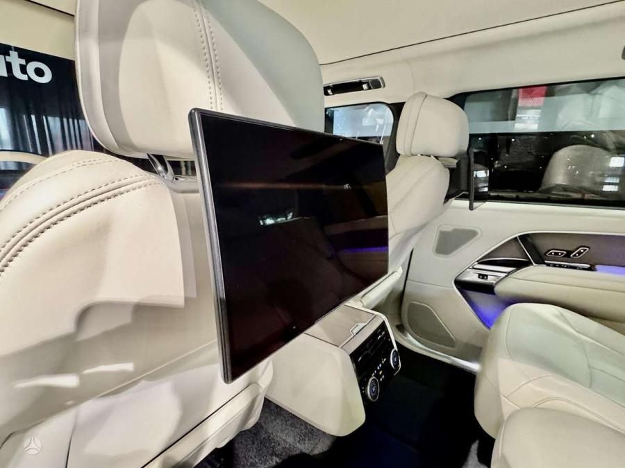Melns Land Rover Range Rover 2023 Viļņa, ar dzinēja tilpumu 4.40 L un nobraukumu 69 tūkst. km par 139150 €, foto 37 vietnē AUTOMOTO.COM.LV