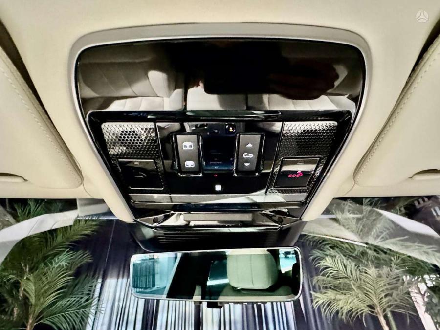 Melns Land Rover Range Rover 2023 Viļņa, ar dzinēja tilpumu 4.40 L un nobraukumu 69 tūkst. km par 139150 €, foto 41 vietnē AUTOMOTO.COM.LV