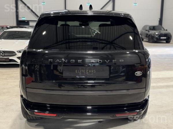Melns Land Rover Range Rover 2023 Rīga, ar dzinēja tilpumu 3.00 L un nobraukumu 82 tūkst. km par 99990 €, foto 6 vietnē AUTOMOTO.COM.LV