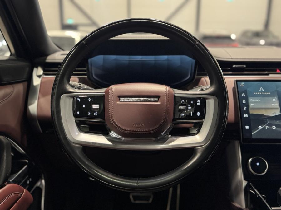Melns Land Rover Range Rover 2023 Rīga, ar dzinēja tilpumu 3.00 L un nobraukumu 82 tūkst. km par 94990 €, foto 16 vietnē AUTOMOTO.COM.LV
