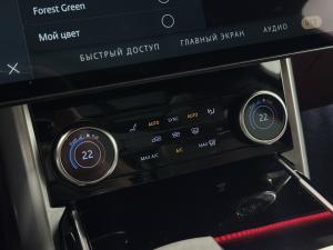 Melns Land Rover Range Rover 2023 Rīga, ar dzinēja tilpumu 3.00 L un nobraukumu 82 tūkst. km par 94990 €, foto 29 vietnē AUTOMOTO.COM.LV
