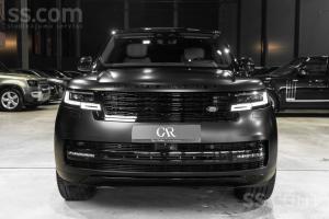 Melns Land Rover Range Rover 2024 Rīga, ar dzinēja tilpumu 3.00 L un nobraukumu 30 tūkst. km par 139150 €, foto 3 vietnē AUTOMOTO.COM.LV