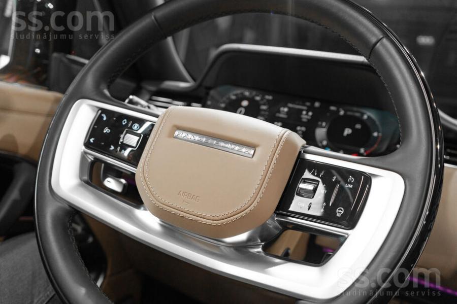 Melns Land Rover Range Rover 2024 Rīga, ar dzinēja tilpumu 3.00 L un nobraukumu 30 tūkst. km par 139150 €, foto 22 vietnē AUTOMOTO.COM.LV