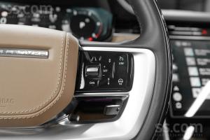 Melns Land Rover Range Rover 2024 Rīga, ar dzinēja tilpumu 3.00 L un nobraukumu 30 tūkst. km par 139150 €, foto 24 vietnē AUTOMOTO.COM.LV