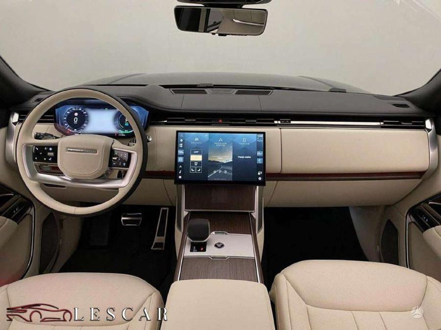 Melns Land Rover Range Rover 2025 Viļņa, ar dzinēja tilpumu 3.00 L un nobraukumu 12 tūkst. km par 183000 €, foto 3 vietnē AUTOMOTO.COM.LV