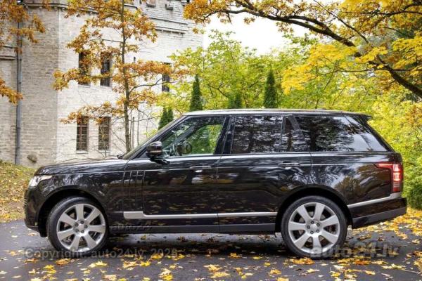 Melns Land Rover Range Rover 2014 Tallina, ar dzinēja tilpumu 4.40 L un nobraukumu 197 tūkst. km par 26000 €, foto 5 vietnē AUTOMOTO.COM.LV