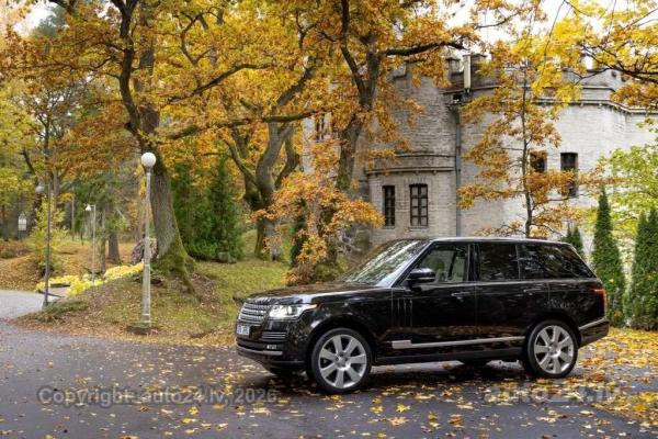 Melns Land Rover Range Rover 2014 Tallina, ar dzinēja tilpumu 4.40 L un nobraukumu 197 tūkst. km par 26000 €, foto 8 vietnē AUTOMOTO.COM.LV