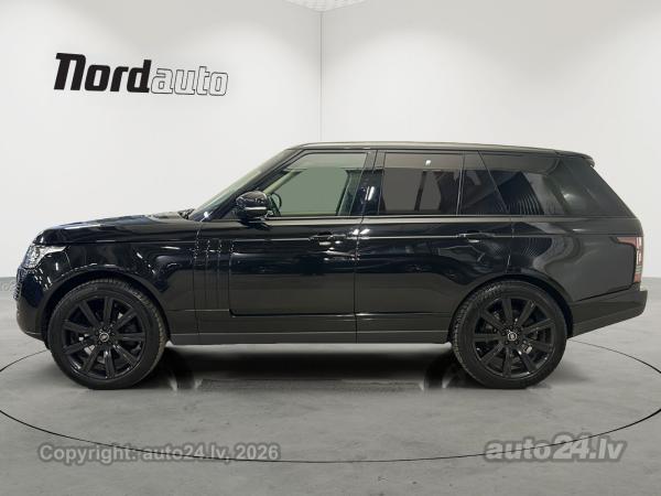 Black Land Rover Range Rover 2018 in Tallinn, with an engine capacity of 3.00 L and mileage of 157 thousand km for 37900 €, photo 2 on AUTOMOTO.COM.LV