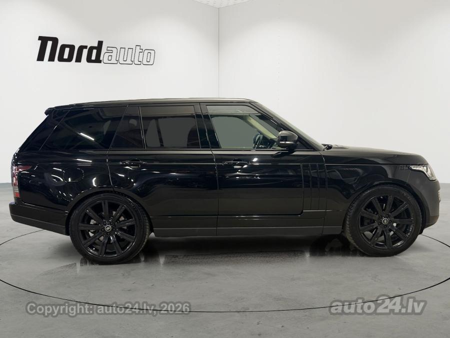 Black Land Rover Range Rover 2018 in Tallinn, with an engine capacity of 3.00 L and mileage of 157 thousand km for 37900 €, photo 6 on AUTOMOTO.COM.LV