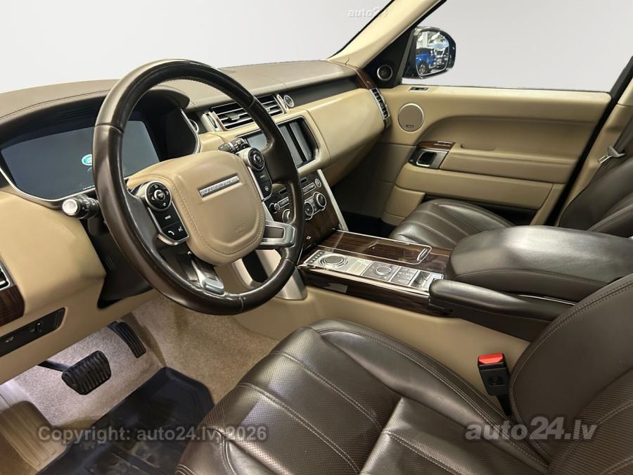 Black Land Rover Range Rover 2018 in Tallinn, with an engine capacity of 3.00 L and mileage of 157 thousand km for 37900 €, photo 9 on AUTOMOTO.COM.LV
