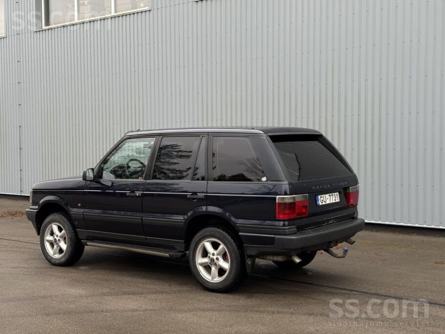 Zils Land Rover Range Rover 1997 Valmiera, ar dzinēja tilpumu 2.50 L un nobraukumu 246 tūkst. km par 3500 €, foto 3 vietnē AUTOMOTO.COM.LV