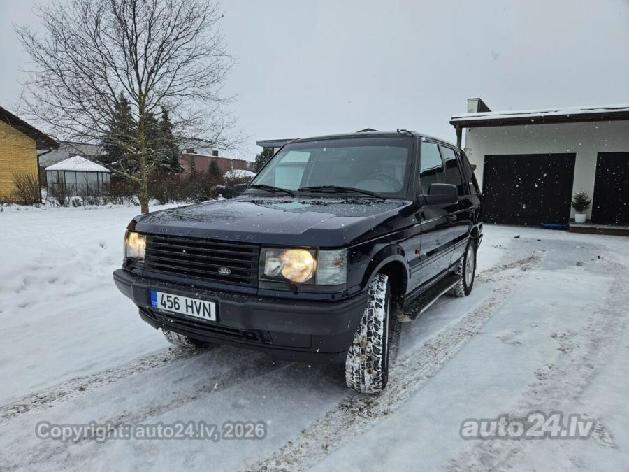 Zils Land Rover Range Rover 1997 Tallina, ar dzinēja tilpumu 2.50 L un nobraukumu 248 tūkst. km par 5600 €, foto 1 vietnē AUTOMOTO.COM.LV