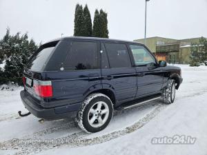 Zils Land Rover Range Rover 1997 Tallina, ar dzinēja tilpumu 2.50 L un nobraukumu 248 tūkst. km par 5600 €, foto 4 vietnē AUTOMOTO.COM.LV