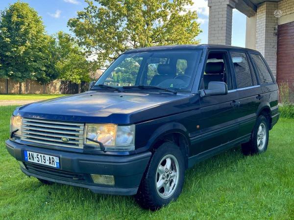 Zils Land Rover Range Rover 1998 Panevēža, ar dzinēja tilpumu 2.50 L un nobraukumu 385 tūkst. km par 2650 €, foto 1 vietnē AUTOMOTO.COM.LV