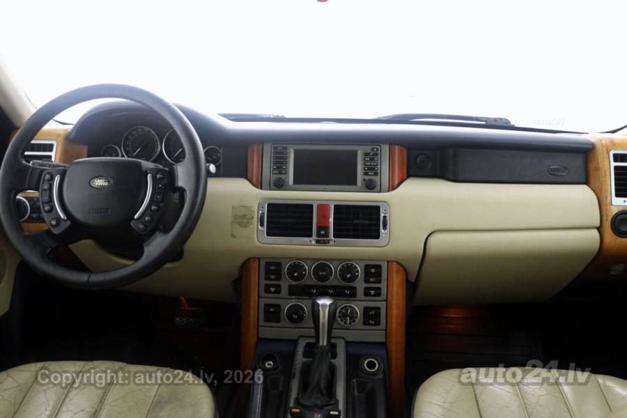 Zils Land Rover Range Rover 2002 Tallina, ar dzinēja tilpumu 2.90 L un nobraukumu 477 tūkst. km par 3199 €, foto 5 vietnē AUTOMOTO.COM.LV