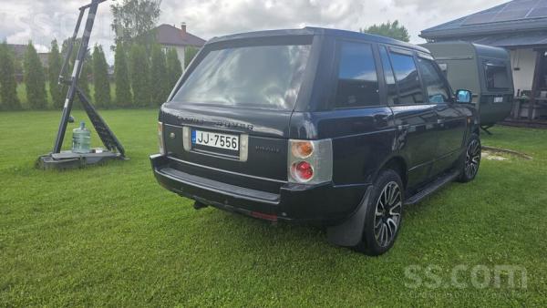 Zils Land Rover Range Rover 2004 Rīga, ar dzinēja tilpumu 3.00 L un nobraukumu 278 tūkst. km par 6950 €, foto 4 vietnē AUTOMOTO.COM.LV